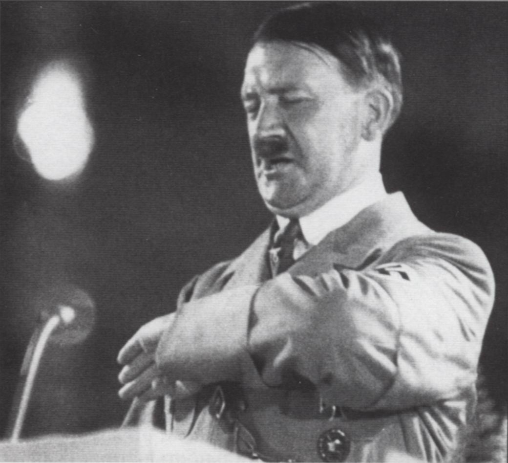 Der Führer spricht!